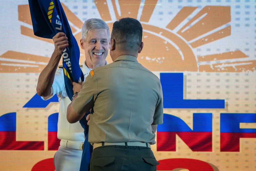 DVIDS - Images - COMPACFLT Delivers Remarks at PALS in Manila ...