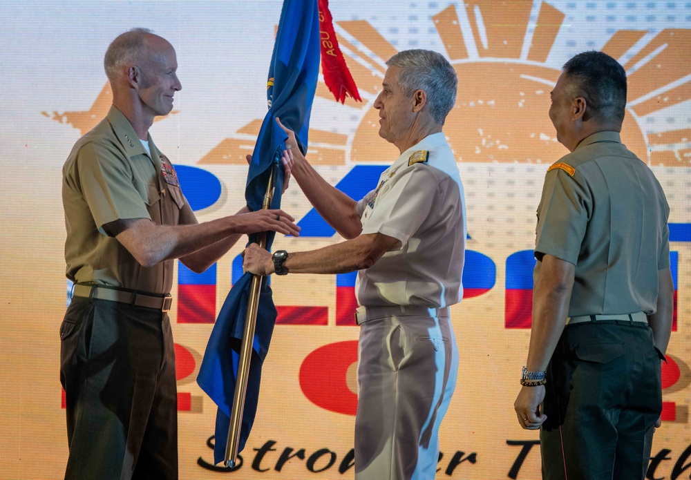 DVIDS - Images - COMPACFLT Delivers Remarks at PALS in Manila ...
