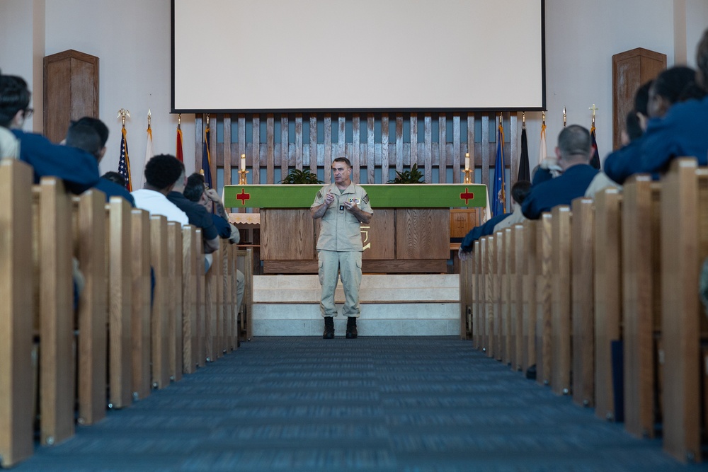 DVIDS - Images - Naval Surface Force Atlantic (COMNAVSURFLANT) Visits ...