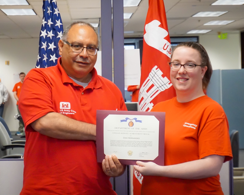 DVIDS - Images - USACE employee receives Civilian Service Achievement Medal