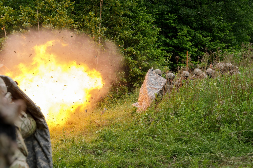 DVIDS - Images - South Dakota Army National Guard conducts urban ...
