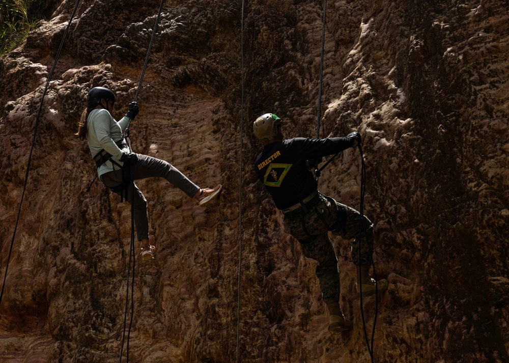 DVIDS - Images - U.S. Marines, Spouses Participate in Headquarters ...