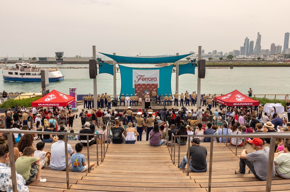 DVIDS - Images - Closing Ceremony for Chicago Marine Week 2025 [Image 1 ...