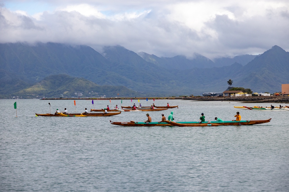 DVIDS - Images - Paddles Up! Kaupiko Canoe Regatta makes waves July 13 ...