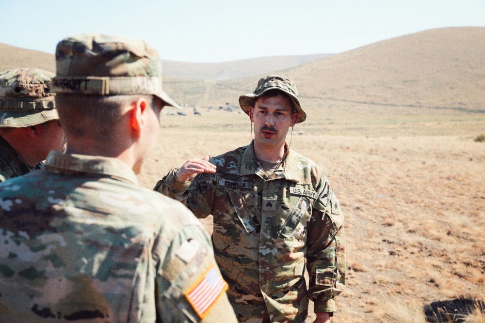 DVIDS - Images - Aviation Soldiers Train Med Evac Procedures During ...