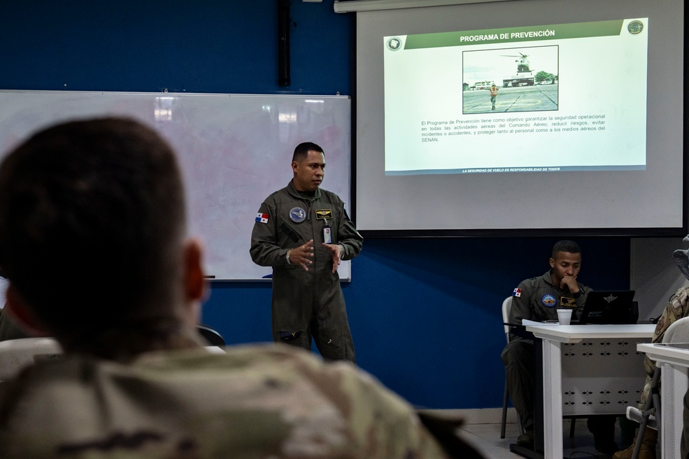 DVIDS - Images - AFSOUTH and 571st MSAS Airmen conduct fixed-wing ...
