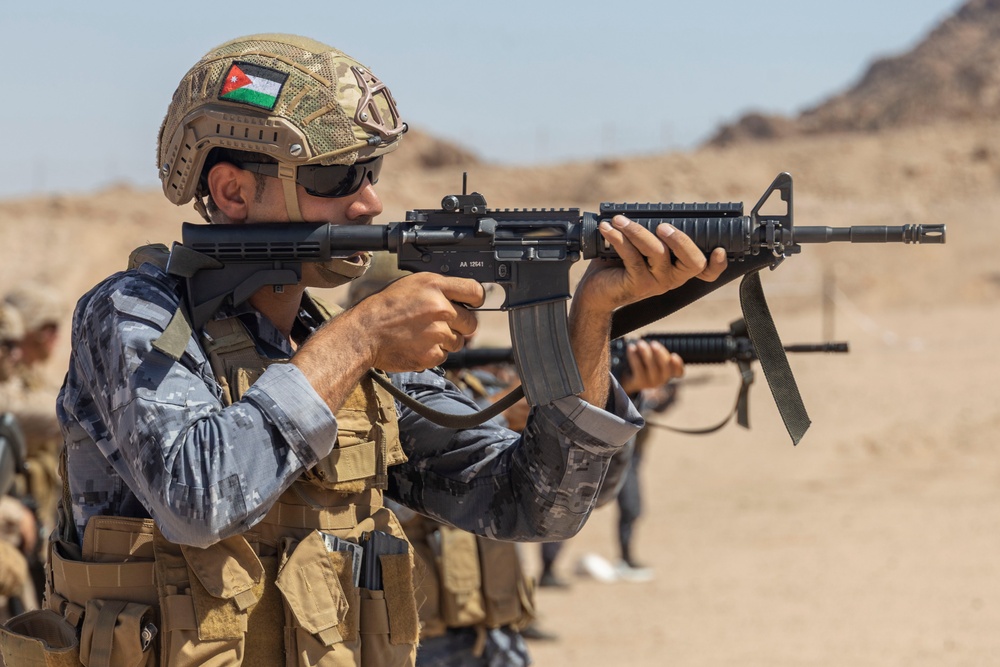 DVIDS - Images - Native Fury 25: U.S. and Jordanian Marines conduct ...