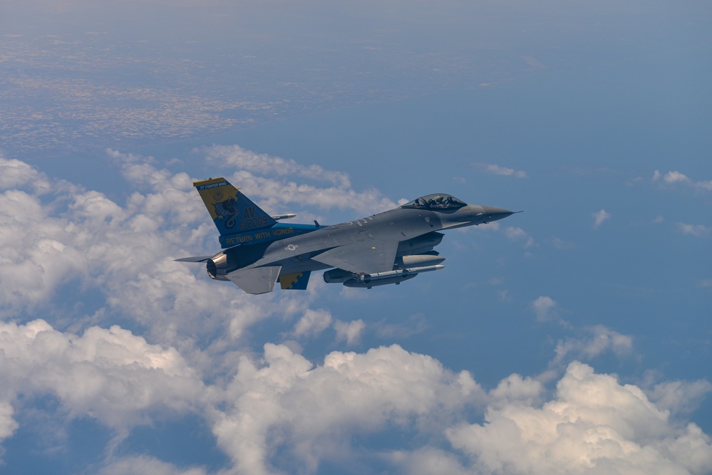 DVIDS - Images - 31st OG commander flies an F-16 [Image 5 of 8]