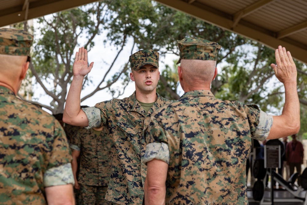 DVIDS - Images - Commandant, Gen. Eric M. Smith visits MARCENT ...