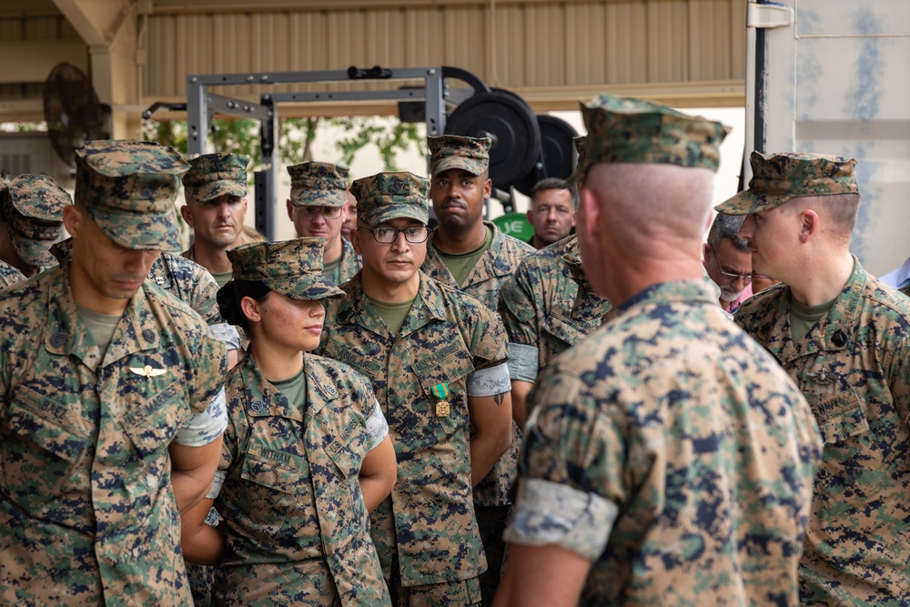 DVIDS - Images - Commandant, Gen. Eric M. Smith visits MARCENT ...