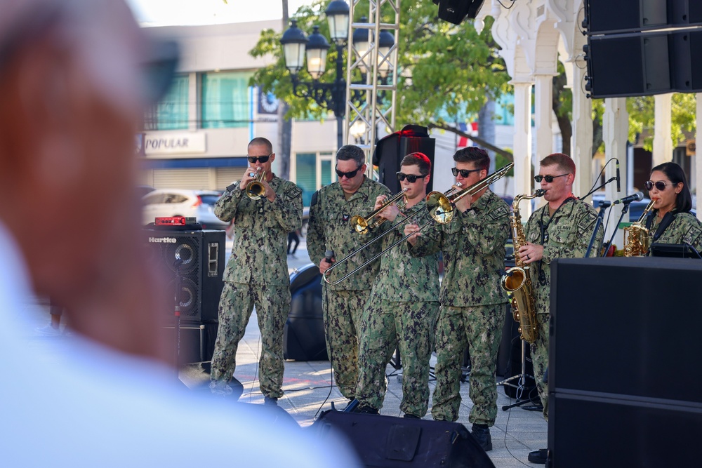 DVIDS - Images - CP25 U.S. Navy Band in The Dominican Republic [Image 9 ...