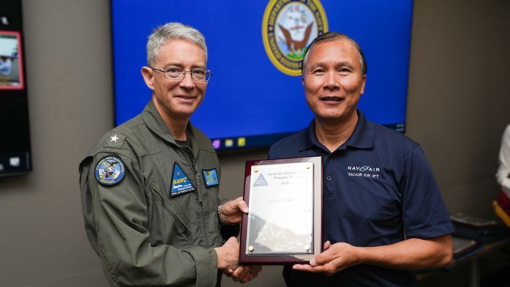 DVIDS - Images - NAWCWD inducts 18 into Fellows Program [Image 1 of 7]