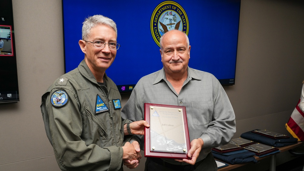 DVIDS - Images - NAWCWD inducts 18 into Fellows Program [Image 6 of 7]