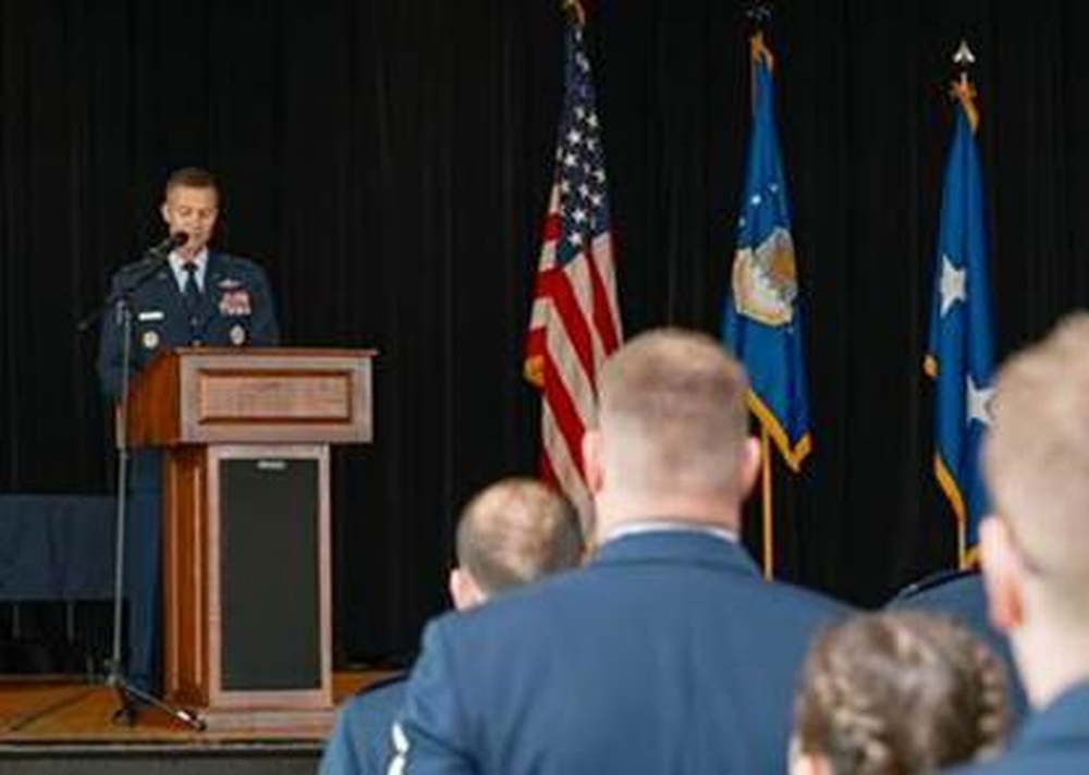 DVIDS - News - 70th ISRW welcomes new commander