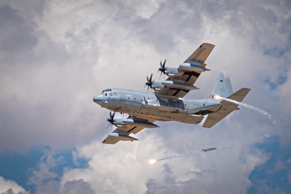 DVIDS - Images - Joint aircrews employ defensive tactics while learning ...