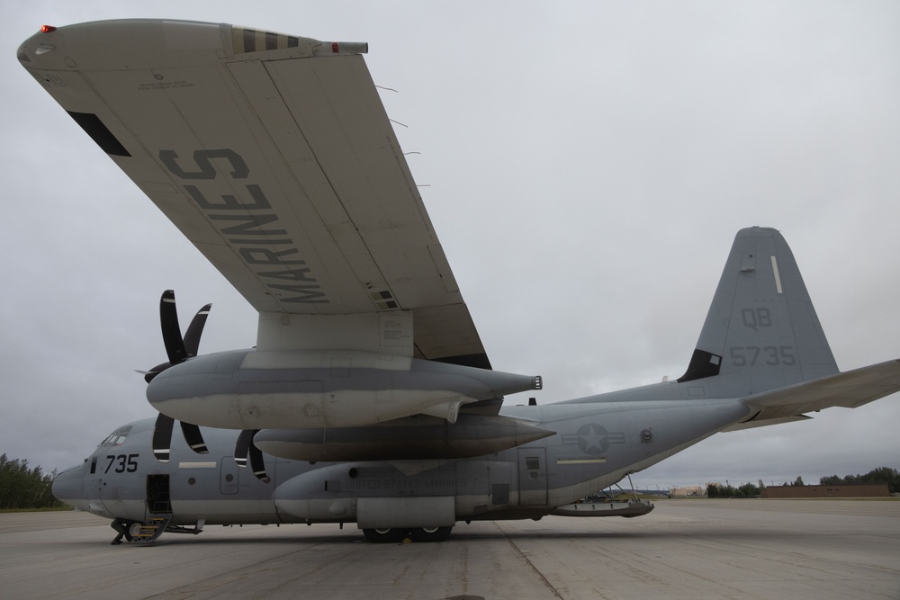 DVIDS - Images - VMGR-352 conducts aerial refueling operations during ...