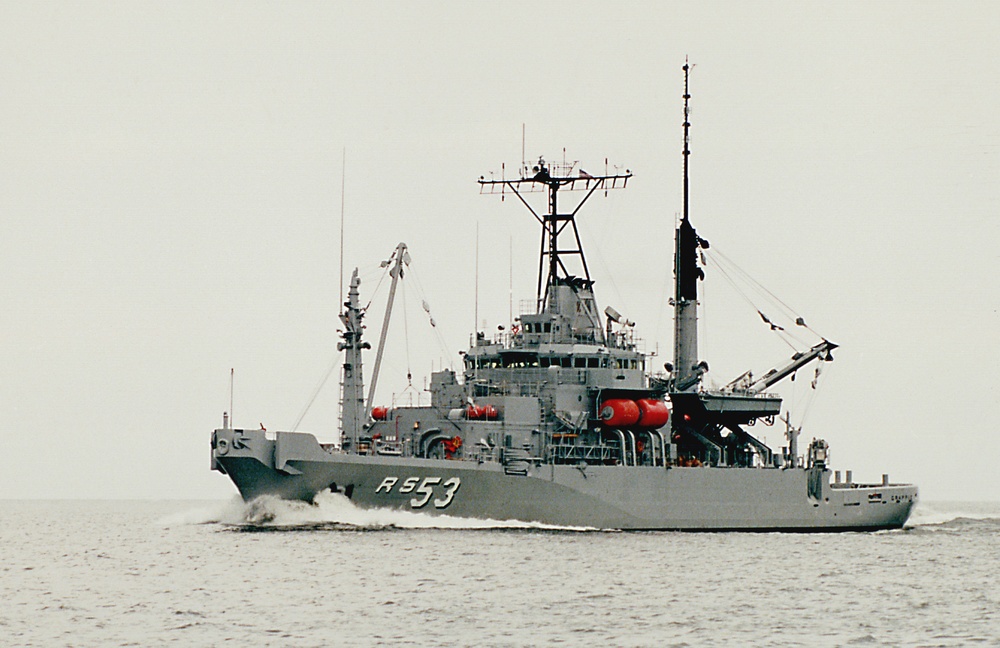 DVIDS - Images - USS Grapple (ARS 53) to be at the TWA FLT 800 Crash Site