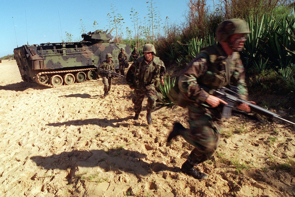 DVIDS - Images - U.S. Marines race through the sand of Kauai, Hawaii ...