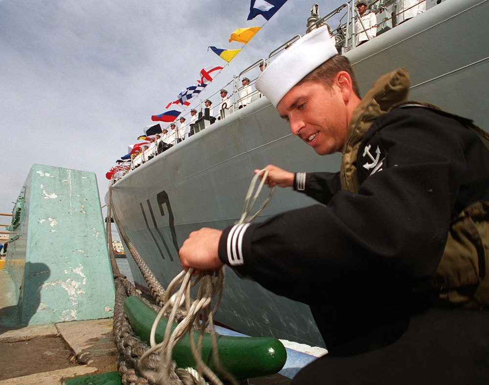 DVIDS - Images - The People's Republic of China destroyer Harbin is ...