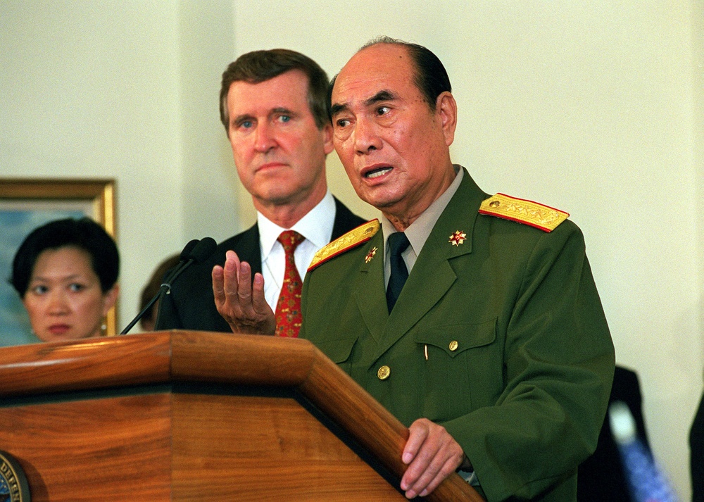 DVIDS - Images - Secretary Cohen looks on as Gen. Zhang Wannian ...