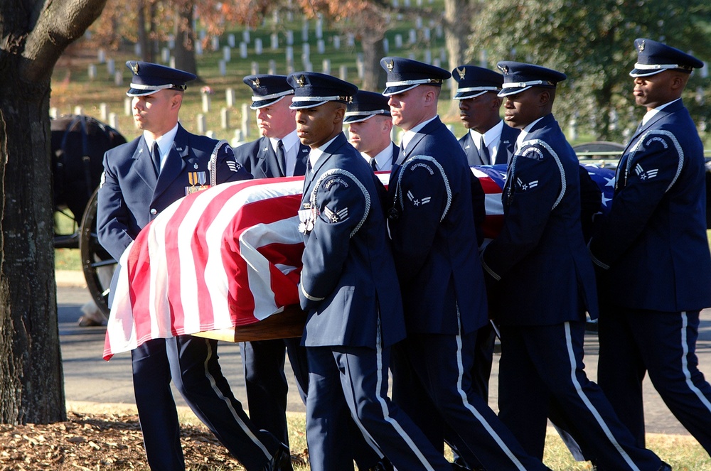 DVIDS - Images - Members of the Air Force Honor Guard carry the casket ...