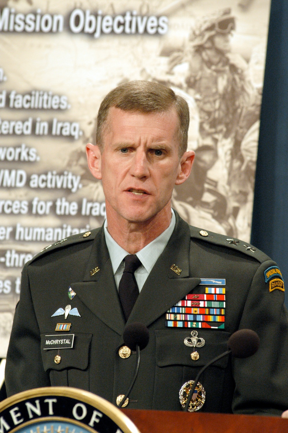 DVIDS - Images - Maj. Gen. McChrystal answers a reporter's question ...