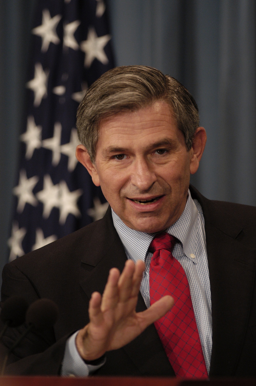 DVIDS - Images - Deputy Secretary of Defense Paul Wolfowitz gestures as ...