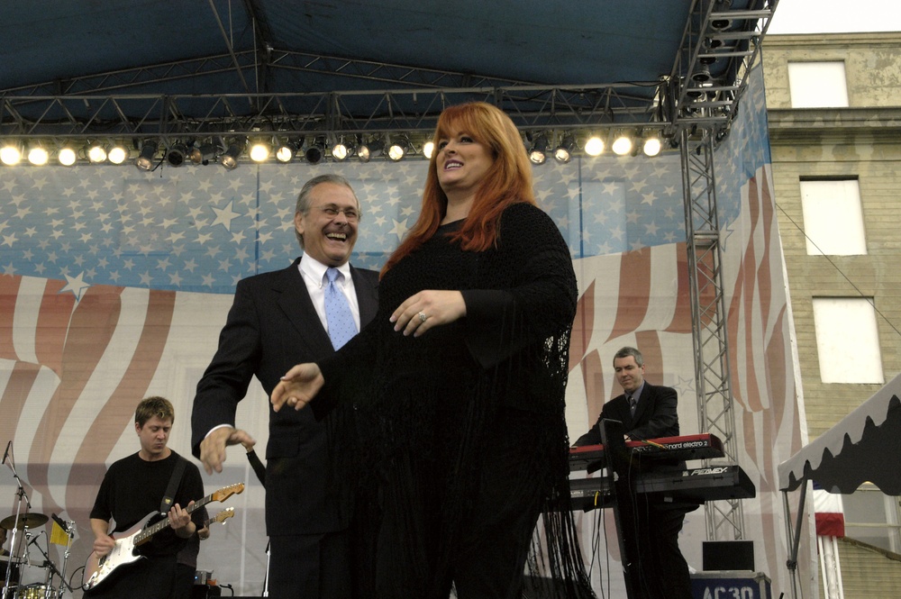 DVIDS - Images - Country music singer Wynonna Judd makes her stage ...