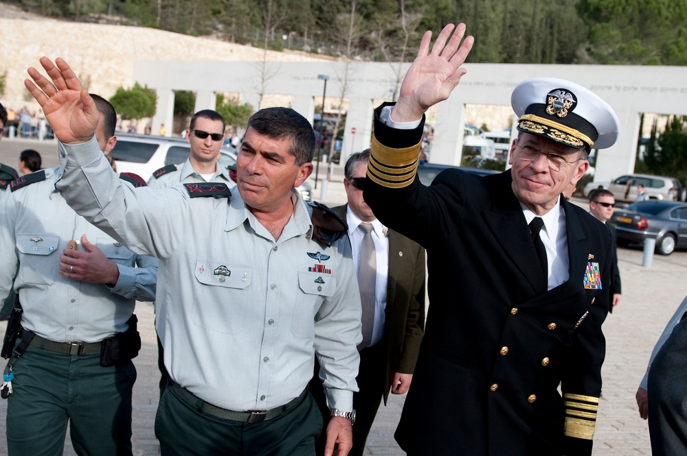 DVIDS - Images - Chief of Defense Israeli Defense Force Lt. Gen. Gabi ...