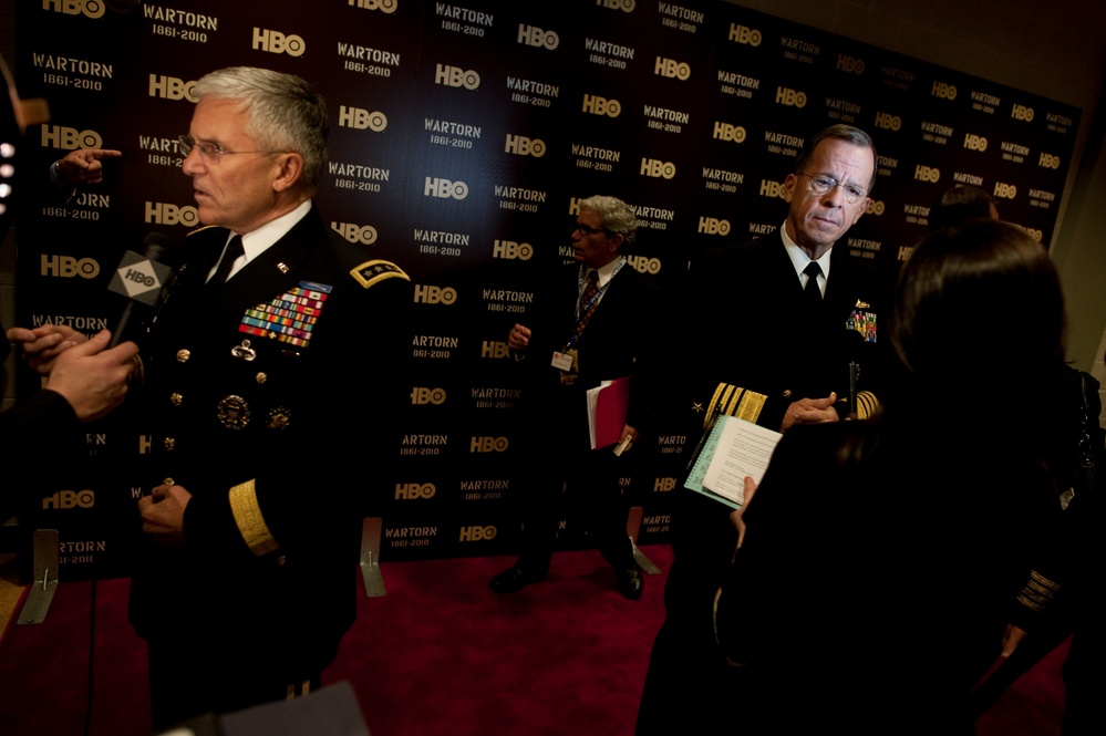 DVIDS - Images - Gen. George Casey Jr. and Adm. Mike Mullen are ...
