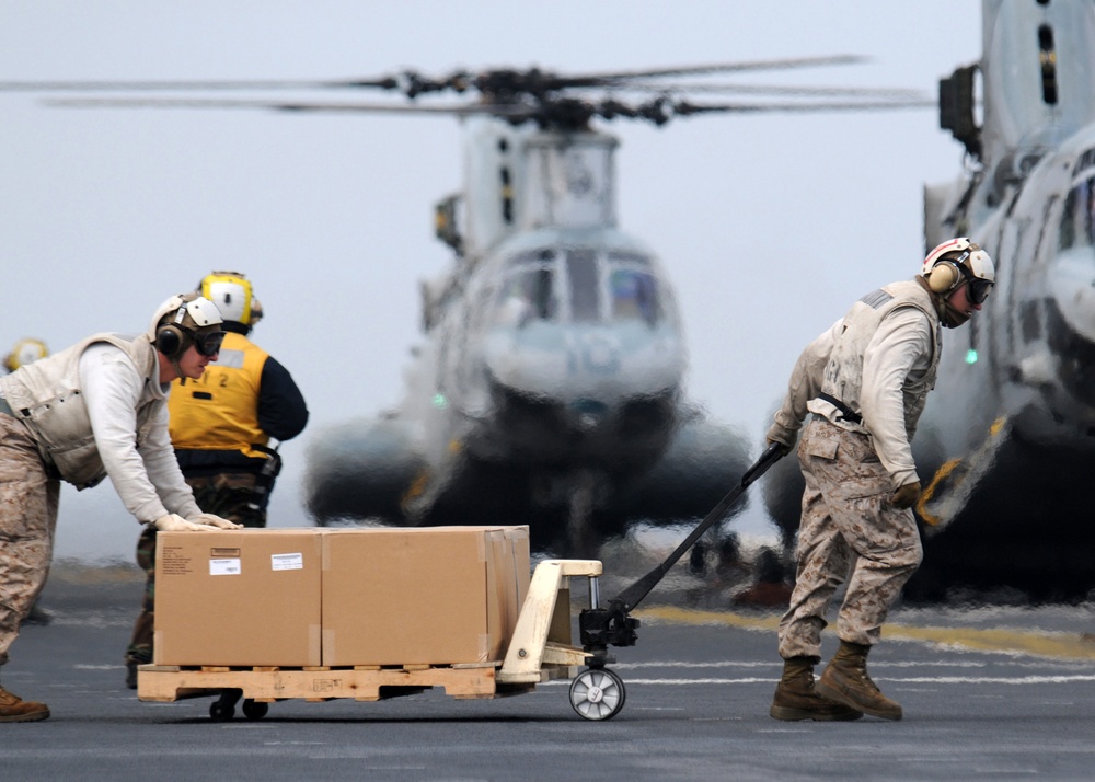 DVIDS - Images - U.S. Marines move humanitarian and disaster relief ...