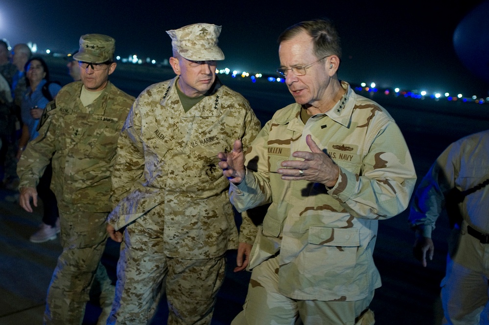 DVIDS - Images - Maj. Gen. Daniel B. Allyn and Gen. John R. Allen greet ...