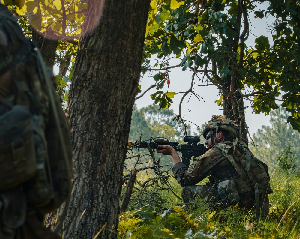 DVIDS - Images - White Devils own the night during Devil Avalanche ...