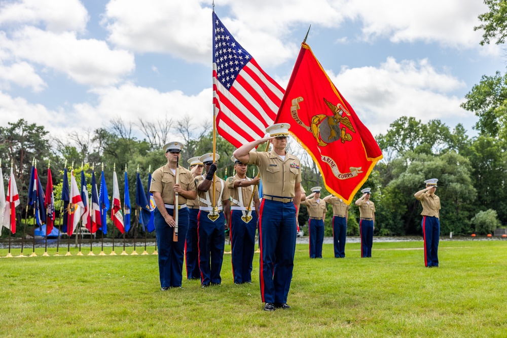 DVIDS - Images - Recruiting Station Milwaukee Change of Command ...