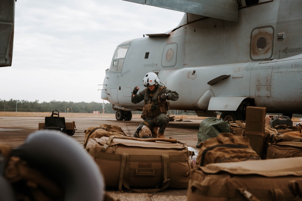 DVIDS - Images - MRF-D 25.3: U.S. Marines prepare to depart for the ...
