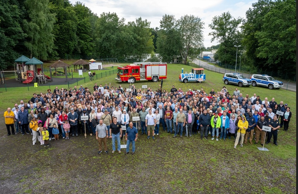 DVIDS - Images - USAG Rheinland-Pflaz hosts garrison organization day