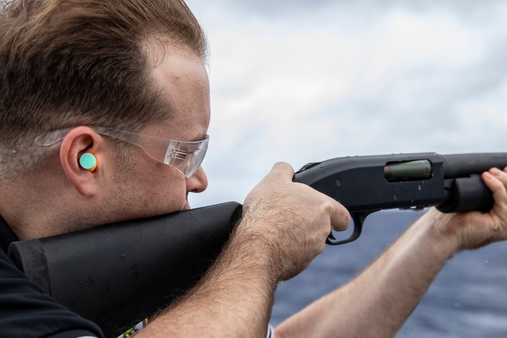 DVIDS - Images - USS Preble Conducts M500 Gun Shoot [Image 8 of 9]