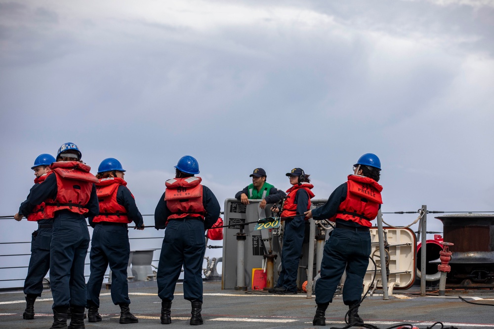 DVIDS - Images - USS Preble Conducts Underway Replenishment [Image 6 of 9]