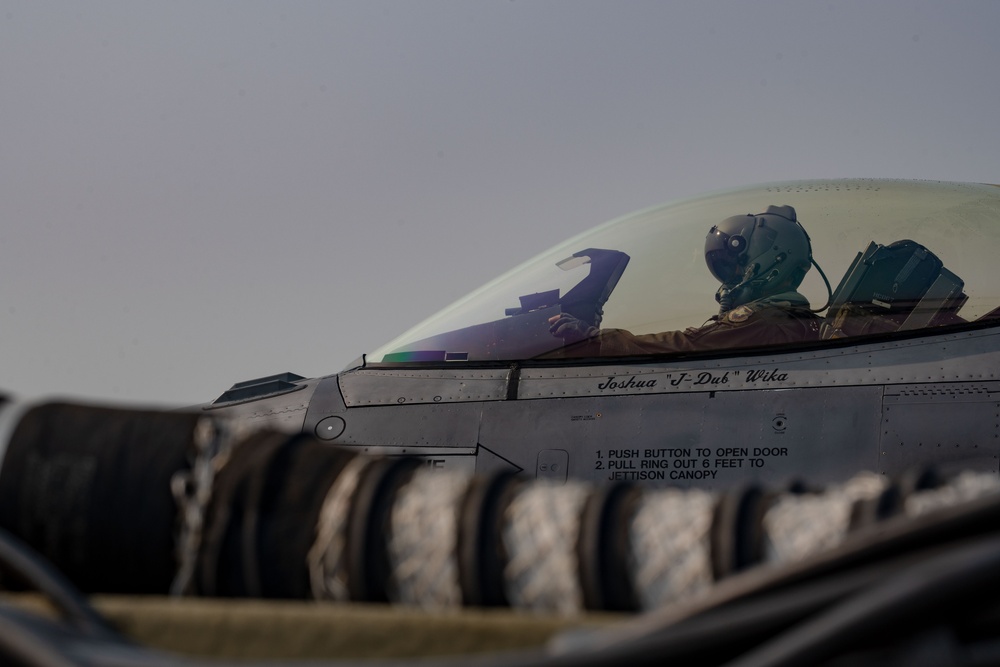 DVIDS - Images - 114th FW F-16s forge joint capability and readiness at ...