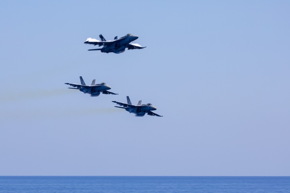 DVIDS - Images - VFA-37 Conducts In-Flight Change of Command Ceremony [Image 1 of 3]