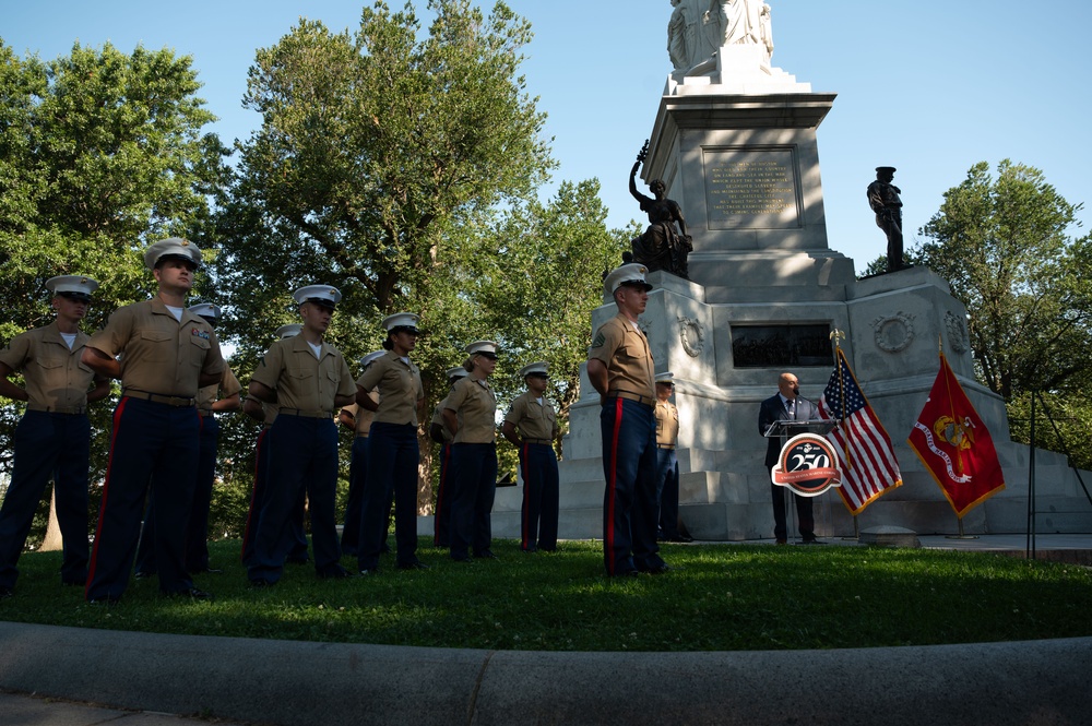 DVIDS - Images - Marine Week Boston: Wreath Laying Ceremony [Image 4 of 5]