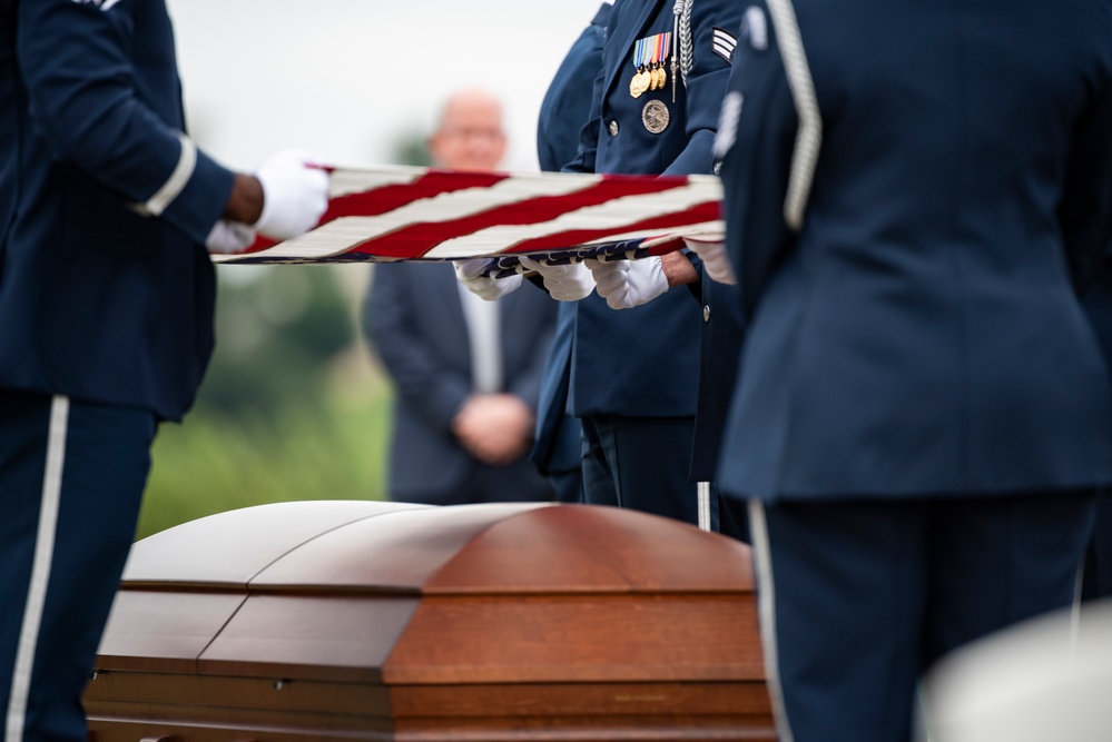 DVIDS - Images - Military Funeral Honors are Conducted for U.S. Air Force Capt. Wade Holmes in ...
