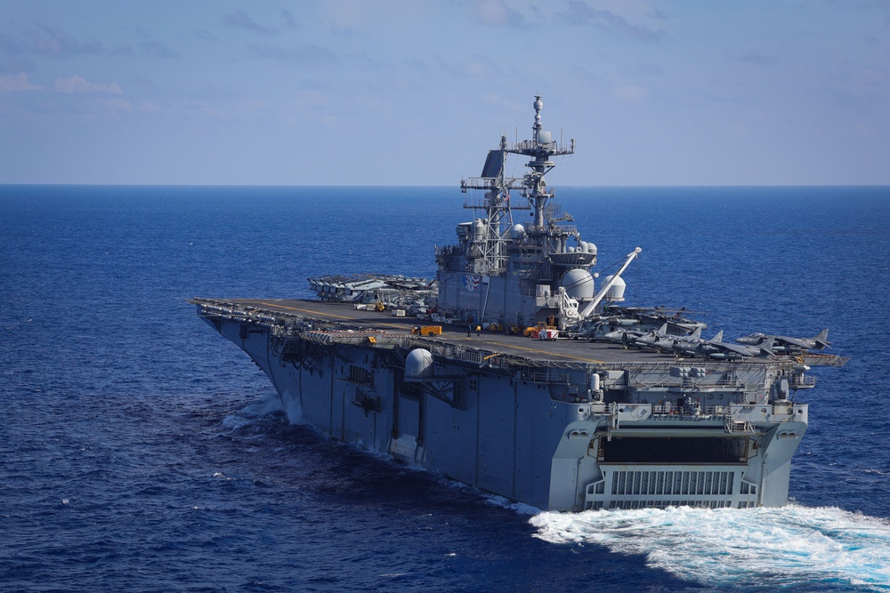 DVIDS - Images - USS Iwo Jima Amphibious Ready Group (ARG) Sails In ...
