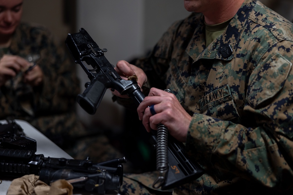 DVIDS - Images - 22nd MEU(SOC) | Weapons Cleaning [Image 5 of 5]