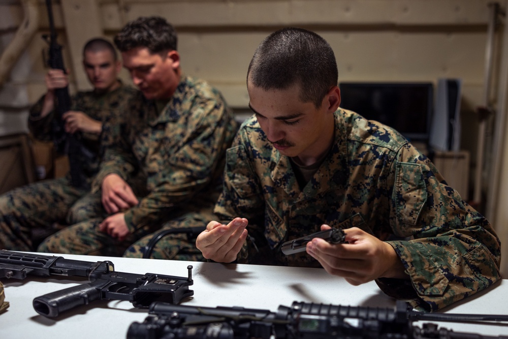 DVIDS - Images - 22nd MEU(SOC) | Weapons Cleaning [Image 1 of 5]