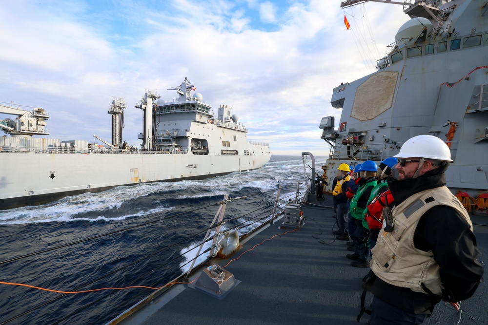 DVIDS - Images - USS Mahan (DDG 72) and Royal Norwegian Navy ...