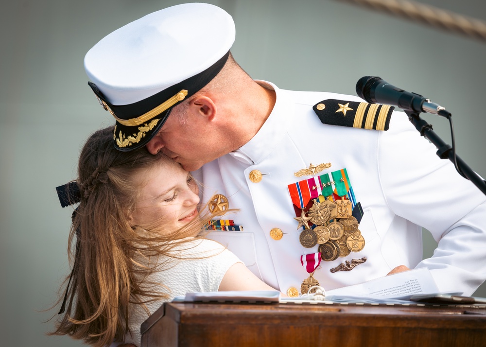 DVIDS - Images - USS INDIANAPOLIS (LCS 17) HOLDS CHANGE OF COMMAND ...