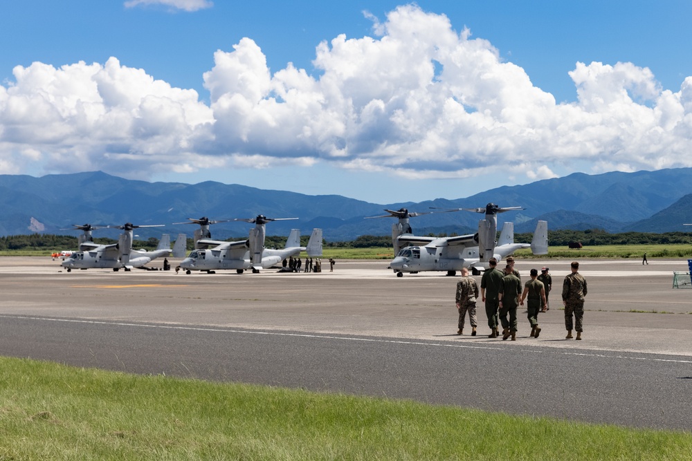 DVIDS - Images - VMM-262 arrives at JMSDF Kanoya Air Base [Image 5 of 8]