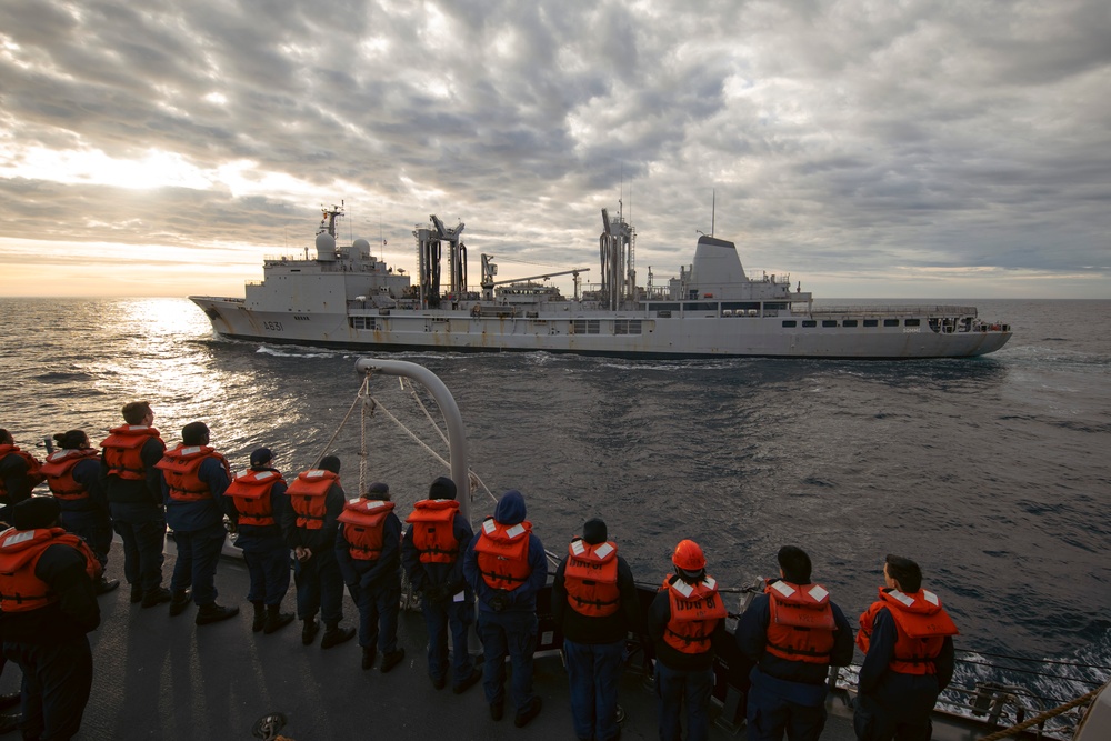 DVIDS - Images - USS Winston S. Churchill Conducts Daily Operations ...