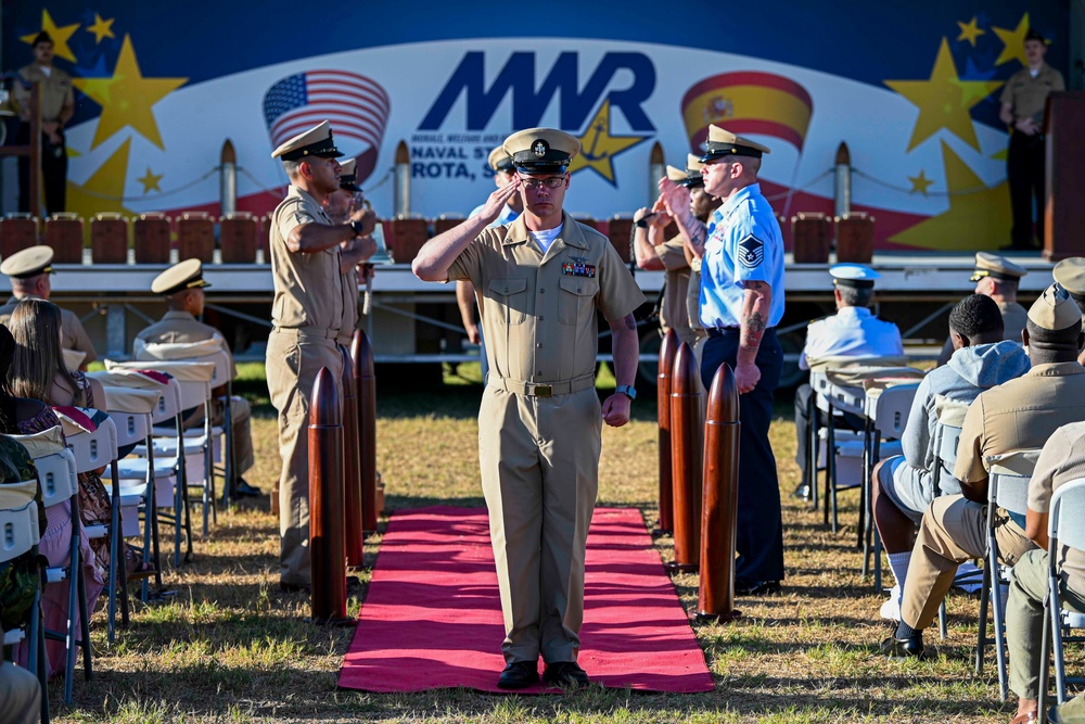 DVIDS - Images - NAVSTA Rota Chief Pinning Ceremony [Image 11 of 20]
